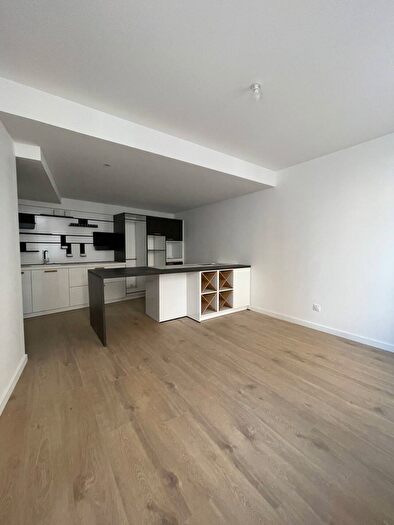 Appartement à louer - Lyon ème arrondissement - 5 pièces - 4 chambres