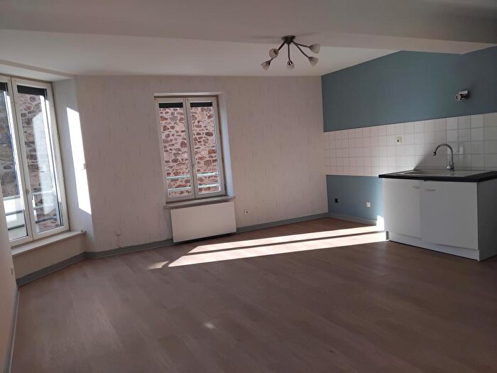 Appartement 3 pièces à Saint-Symphorien-sur-Coise, à louer