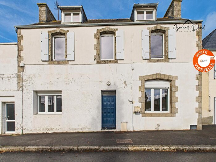 Maison à vendre - Saint-Pol-de-Léon - 5 pièces - 4 chambres