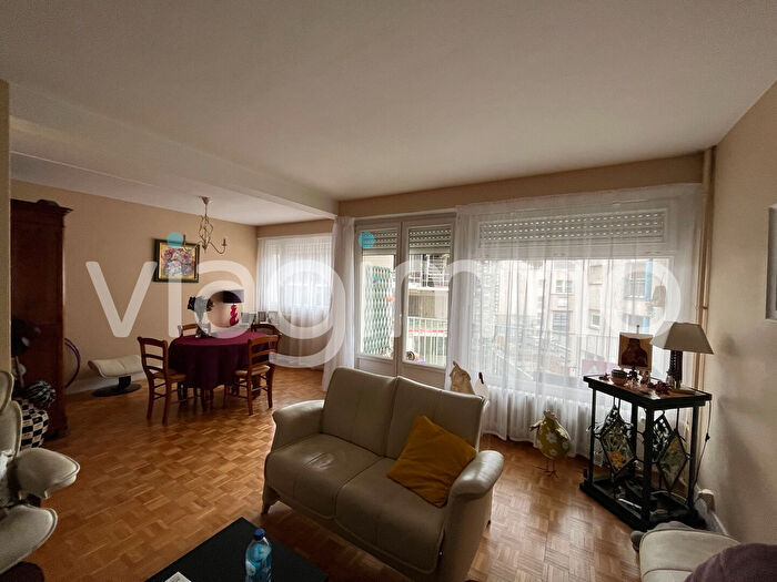 Appartement à vendre - Le Mans, Leclerc, Courboulay - 4 pièces - 2 chambres