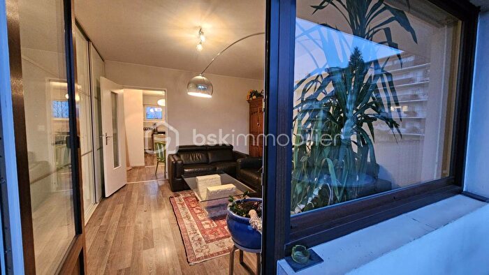 Appartement à louer - Devant les Ponts, Metz - 3 pièces - 2 chambres