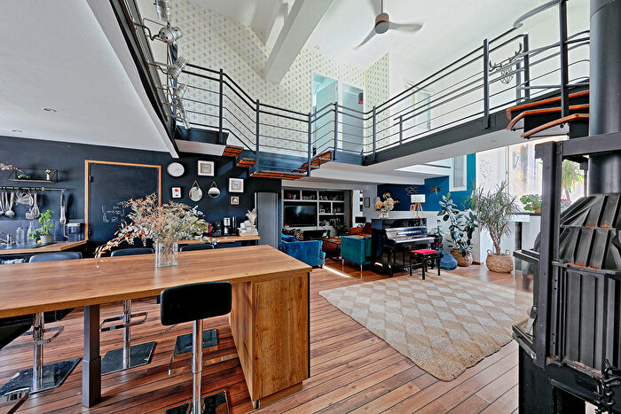 Nemours, Centre-ville - Maison 7 pièces à vendre