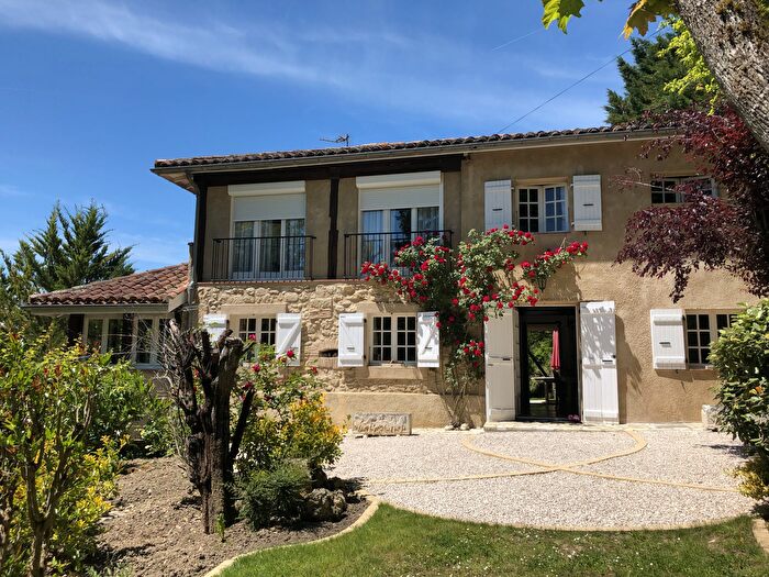 Maison à vendre - Saramon - 5 pièces - 3 chambres