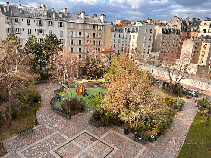 Appartement à vendre - Levallois-Perret, Front de Paris - 4 pièces - 3 chambres