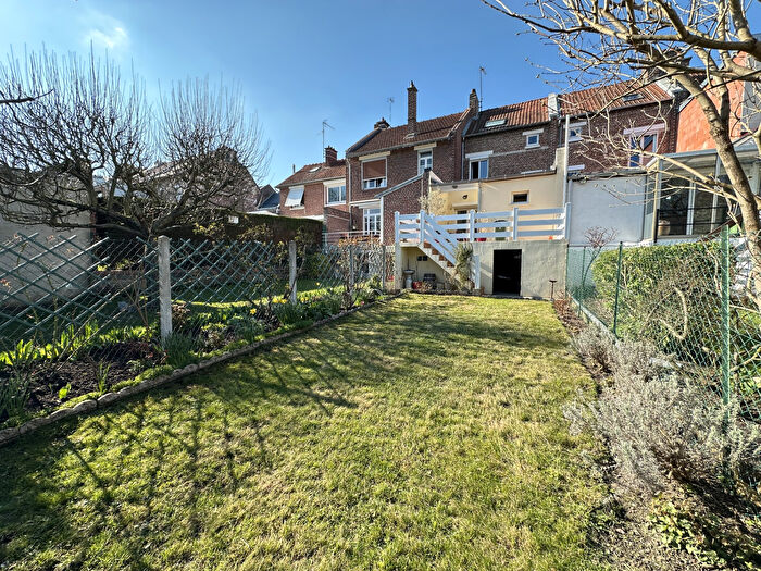 Maison à vendre - Amiens, Saint-Acheul - 4 pièces - 3 chambres