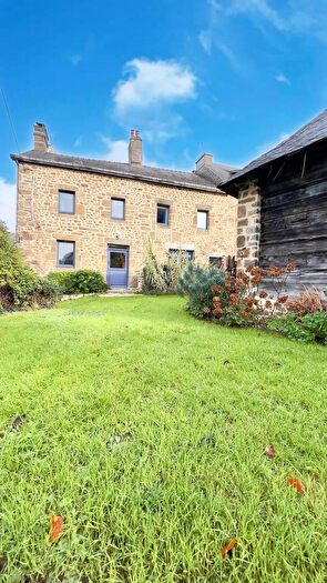 Maison à vendre - Ambrières-les-Vallées - 6 pièces - 4 chambres