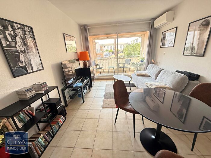 Appartement à vendre - Sanary-sur-Mer, Centre-ville, Port - 2 pièces - 1 chambre