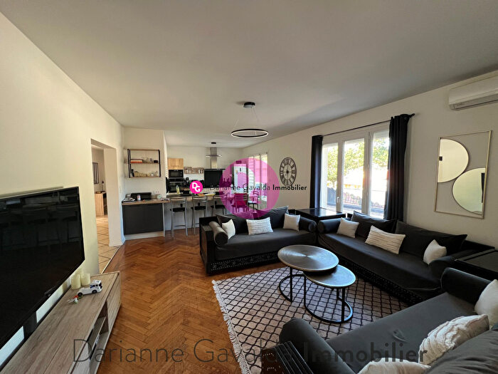 Appartement à vendre - Decazeville - 4 pièces - 3 chambres