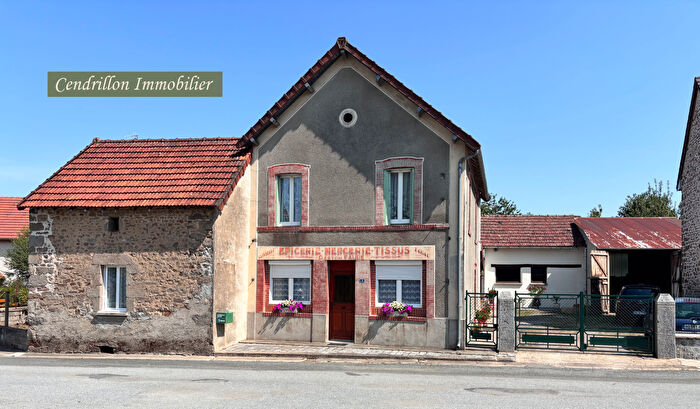 Maison à vendre - Azat-Châtenet - 9 pièces - 4 chambres