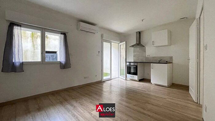 Appartement à vendre - Uchaud - 2 pièces - 1 chambre
