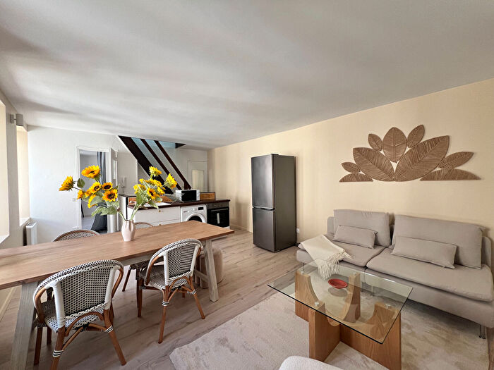 Reims, Jamin, Jaurès, Cernay, Epinettes : Appartement 4 pièces à louer