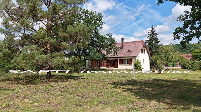 Maison à vendre - Bonnières-sur-Seine - 6 pièces - 4 chambres