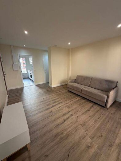 Appartement à louer - Saint Roch, Toulon - 1 pièce