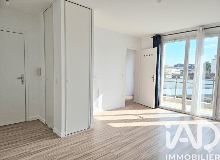Appartement à vendre - Corbeil-Essonnes, Centre-ville - 2 pièces - 1 chambre