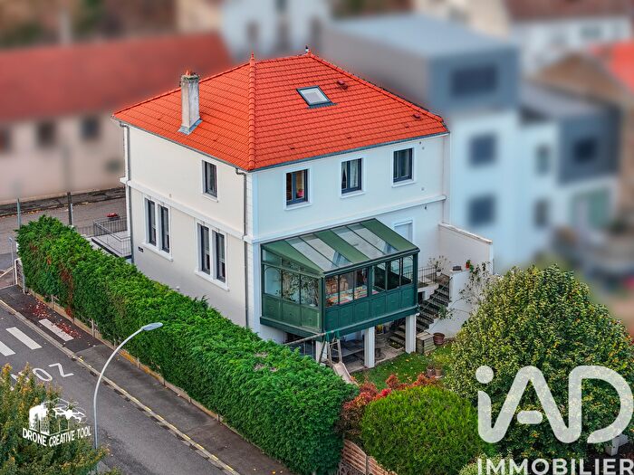 Maison à vendre - Montigny-lès-Metz, Friches - 9 pièces - 6 chambres