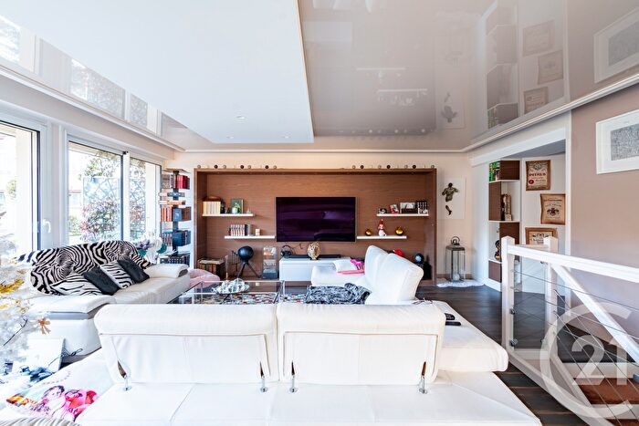 Appartement à vendre - Laval, Les Pommeraies - 7 pièces - 4 chambres