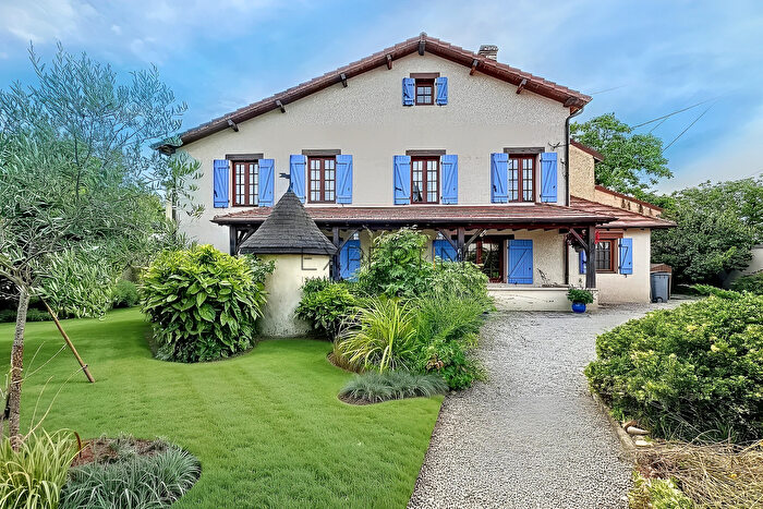 Maison à vendre - Sennecey-le-Grand - 10 pièces - 8 chambres