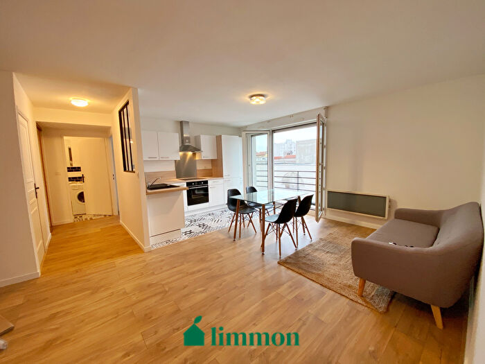 Appartement à louer - Villeurbanne, Gratte Ciel - 5 pièces - 4 chambres