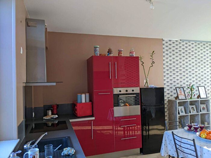 Appartement à louer - Wattrelos - 2 pièces - 1 chambre