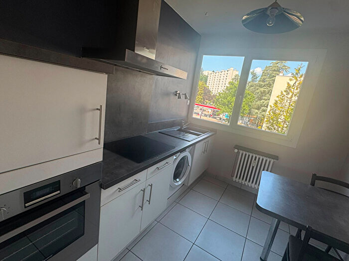 Appartement 4 pièces à louer - Saint-Étienne, La Métare, Le Portail Rouge, Fauriel, Villeboeuf