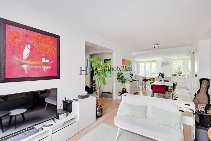 Appartement à vendre - Paris e , Saint-Placide - 5 pièces - 3 chambres