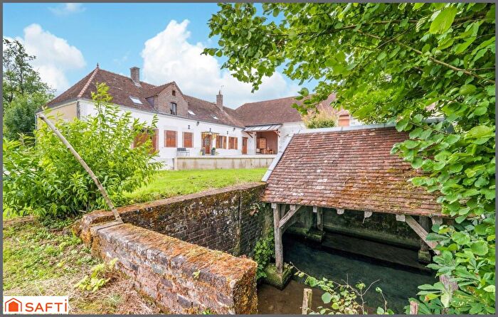 Maison 8 pièces à vendre à Montigny-les-Monts