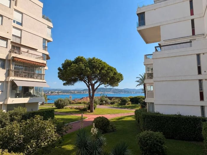 Appartement 1 pièce à louer - Mandelieu-la-Napoule