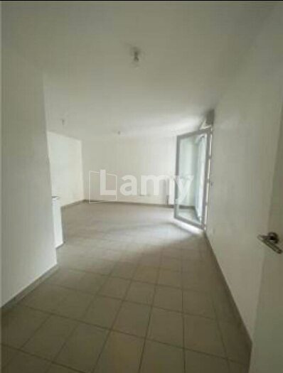 Appartement à louer - Le Mainguy-Le Moulin à Vent, Bondy - 2 pièces