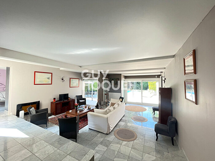 Maison 9 pièces à Bourges, Val d'Auron, Hameau de Gionne, Mazières, Pijolins, à vendre