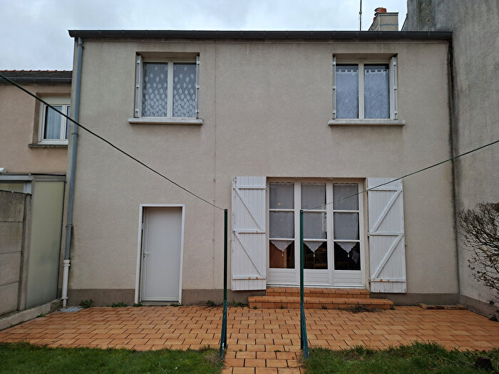 Maison à vendre - Allonnes - 5 pièces - 4 chambres