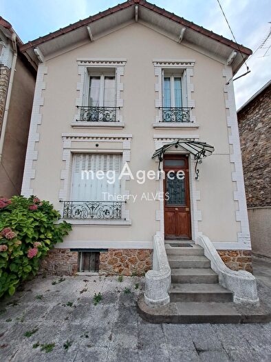 Maison 4 pièces à vendre - Deuil-la-Barre, Lac Marchais, Blancport