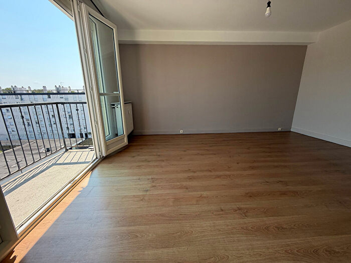 Appartement 4 pièces à vendre - Tours, Montjoyeux