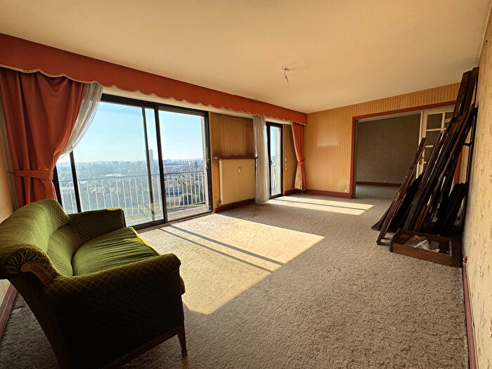 Appartement à vendre - Charleville-Mézières, Montcy Theux - 4 pièces - 3 chambres