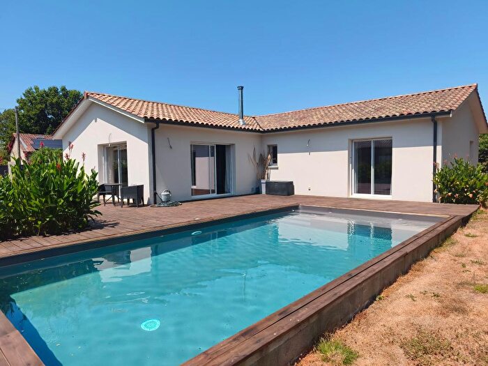 Maison 5 pièces à vendre à Saint-Vivien-de-Médoc
