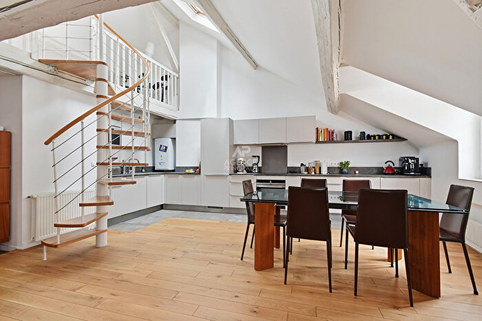 Saint-Germain-en-Laye, Centre-ville, Quartiers forestiers - Appartement 6 pièces à vendre