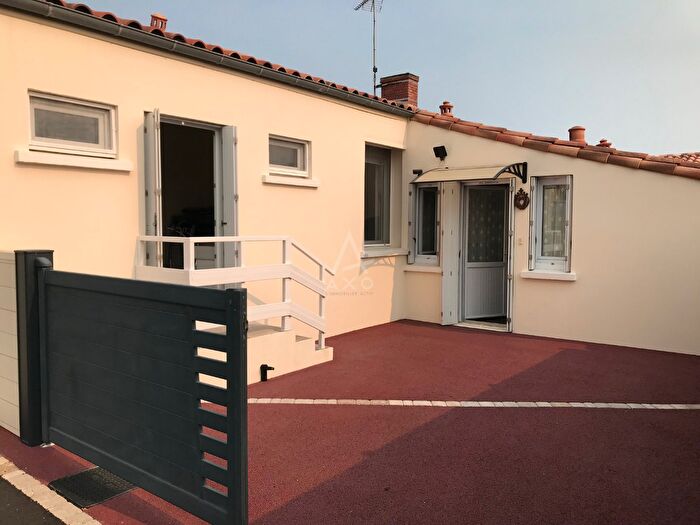 Saint-Vincent-sur-Jard : Maison 3 pièces à vendre