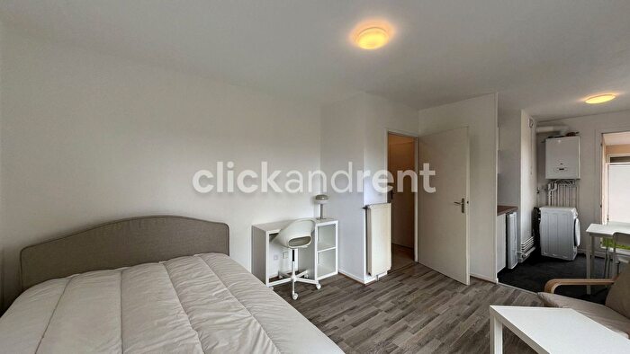 Appartement à louer - Sotteville-lès-Rouen, Trianon, Jardin des Plantes, Léon Blum - 1 pièce - 1 chambre