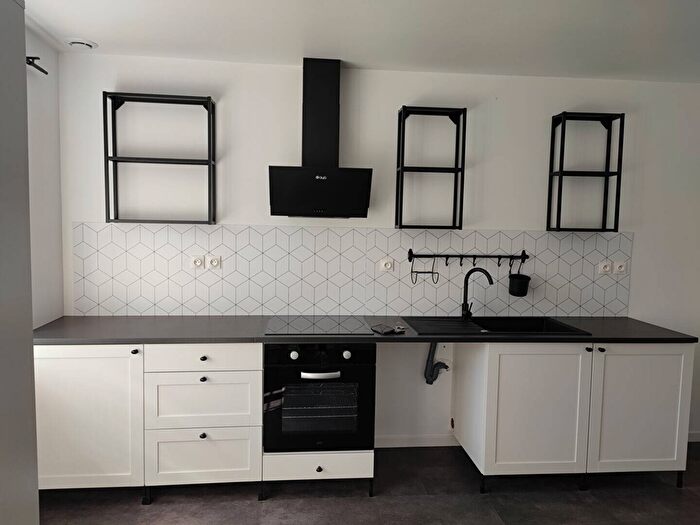 Maison 3 pièces à louer - Poses