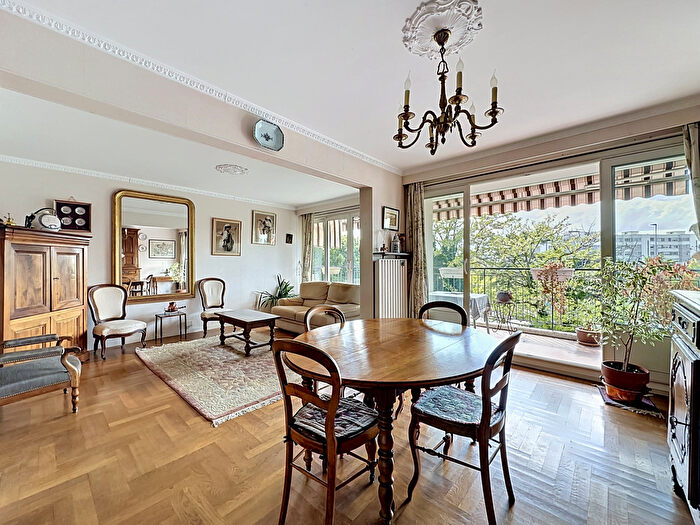 Sainte-Foy-lès-Lyon, Provinces, Chavril : Appartement 5 pièces à vendre