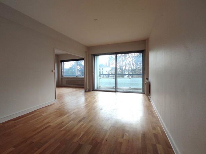 Appartement à louer - Orléans, Faubourg Saint-Jean - 4 pièces - 2 chambres