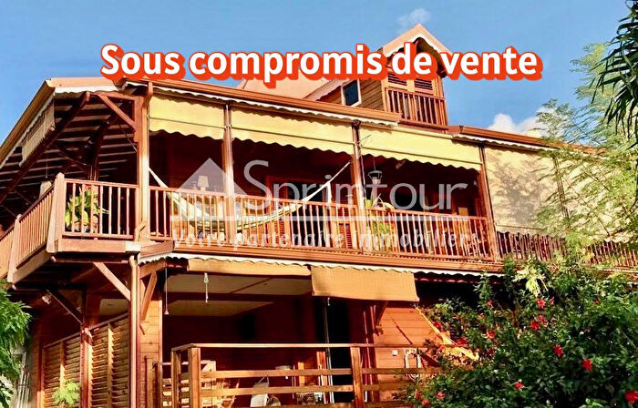 Maison à vendre - Bouillante - 5 pièces - 3 chambres