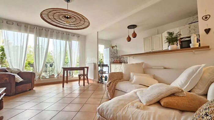 Viry-Châtillon, Le Plateau : Appartement 5 pièces à vendre