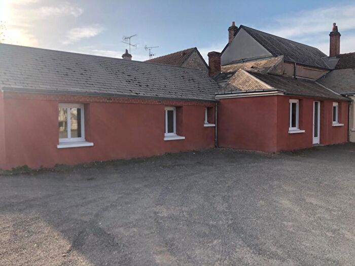 Saint-Hilaire-Saint-Mesmin : Appartement 3 pièces à louer