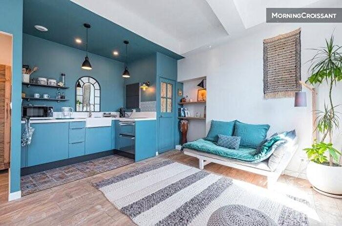 Appartement à louer - Centre Ville Sud Ouest, Grasse - 1 pièce