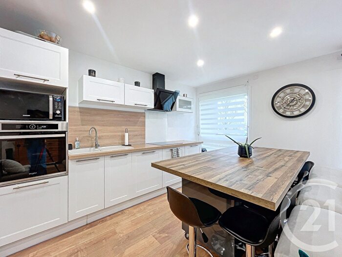 Appartement à vendre - Cholet, Choletière - 6 pièces - 4 chambres