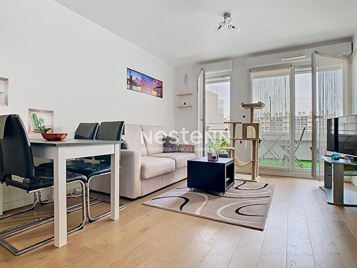 Appartement 2 pièces à louer à Chemins des Vignes, Issy-les-Moulineaux