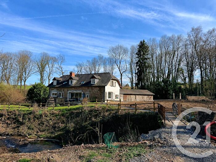 Maison 5 pièces à Ger, à louer