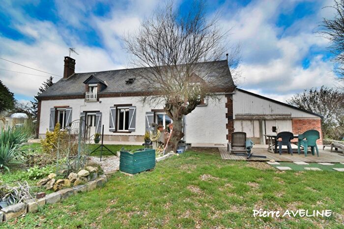 Maison 5 pièces à Arrou, à vendre