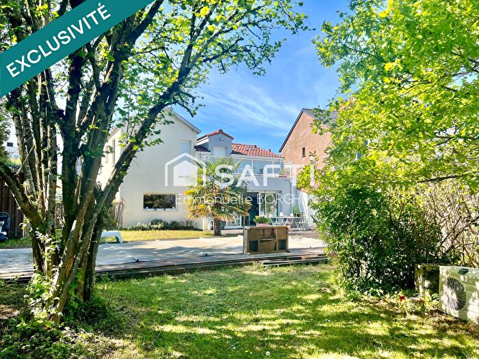 Maison à vendre - Rezé, La Houssais - 7 pièces - 6 chambres