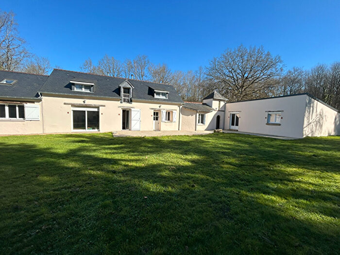 Maison 7 pièces à Cérans-Foulletourte, à vendre